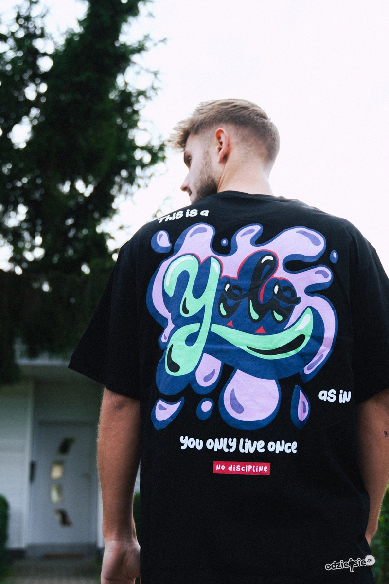 Koszulka Yep Yolo Czarna | Sklep Odziejsie.pl